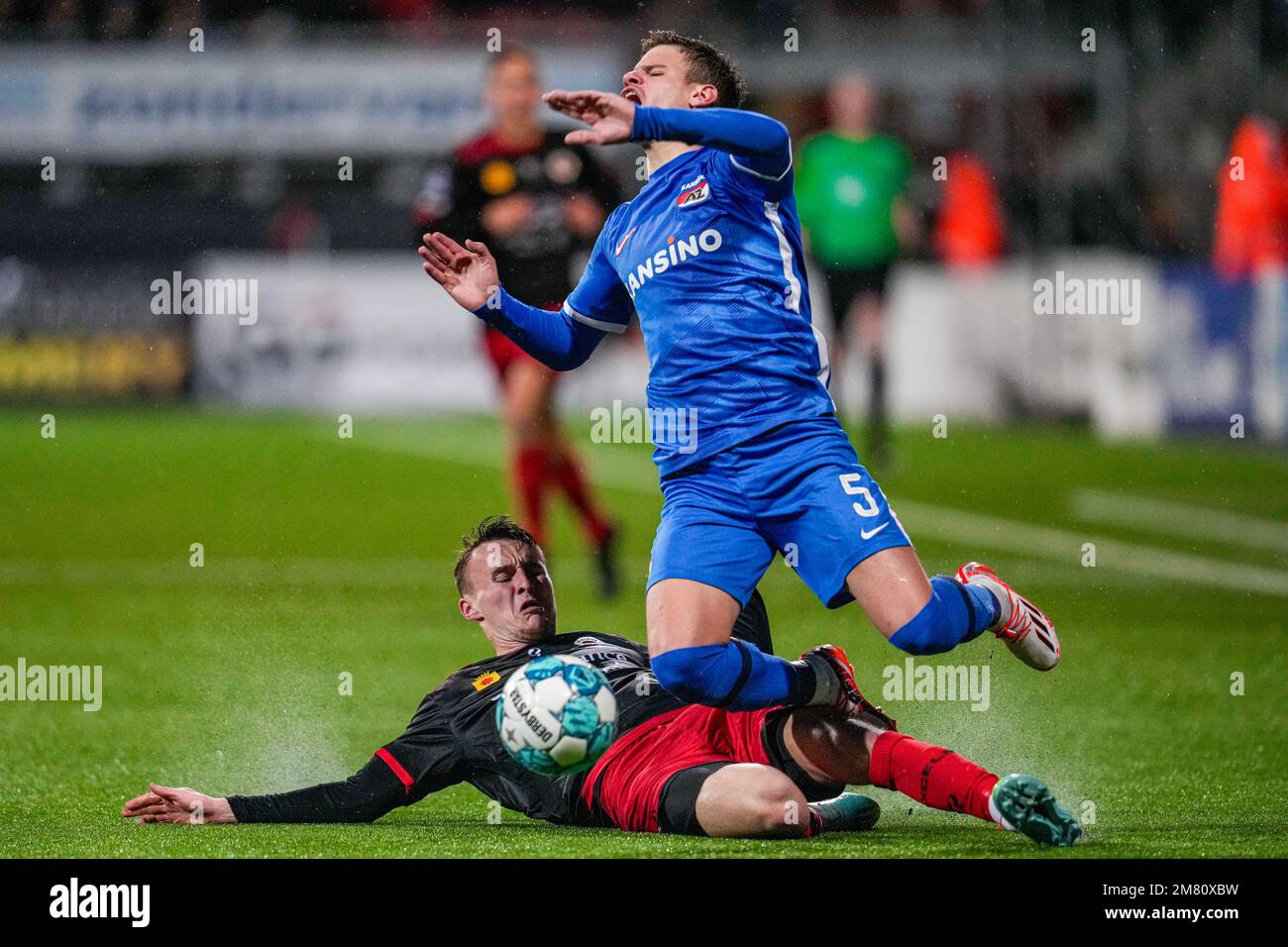 ROTTERDAM, NETHERLANDS - JANUARY 11: Peer Koopmeiners of Excelsior ...