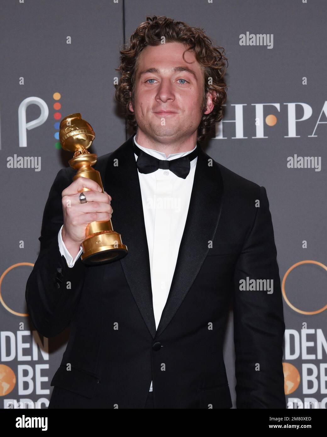Beverly Hills, California, USA. 10th Jan, 2023. Jeremy Allen White ...