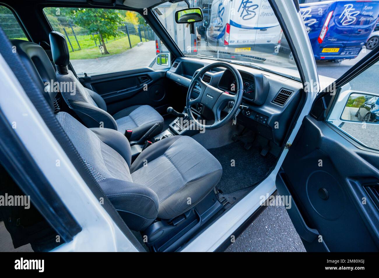 1994 Suzuki Vitara, early SUV car Stock Photo - Alamy