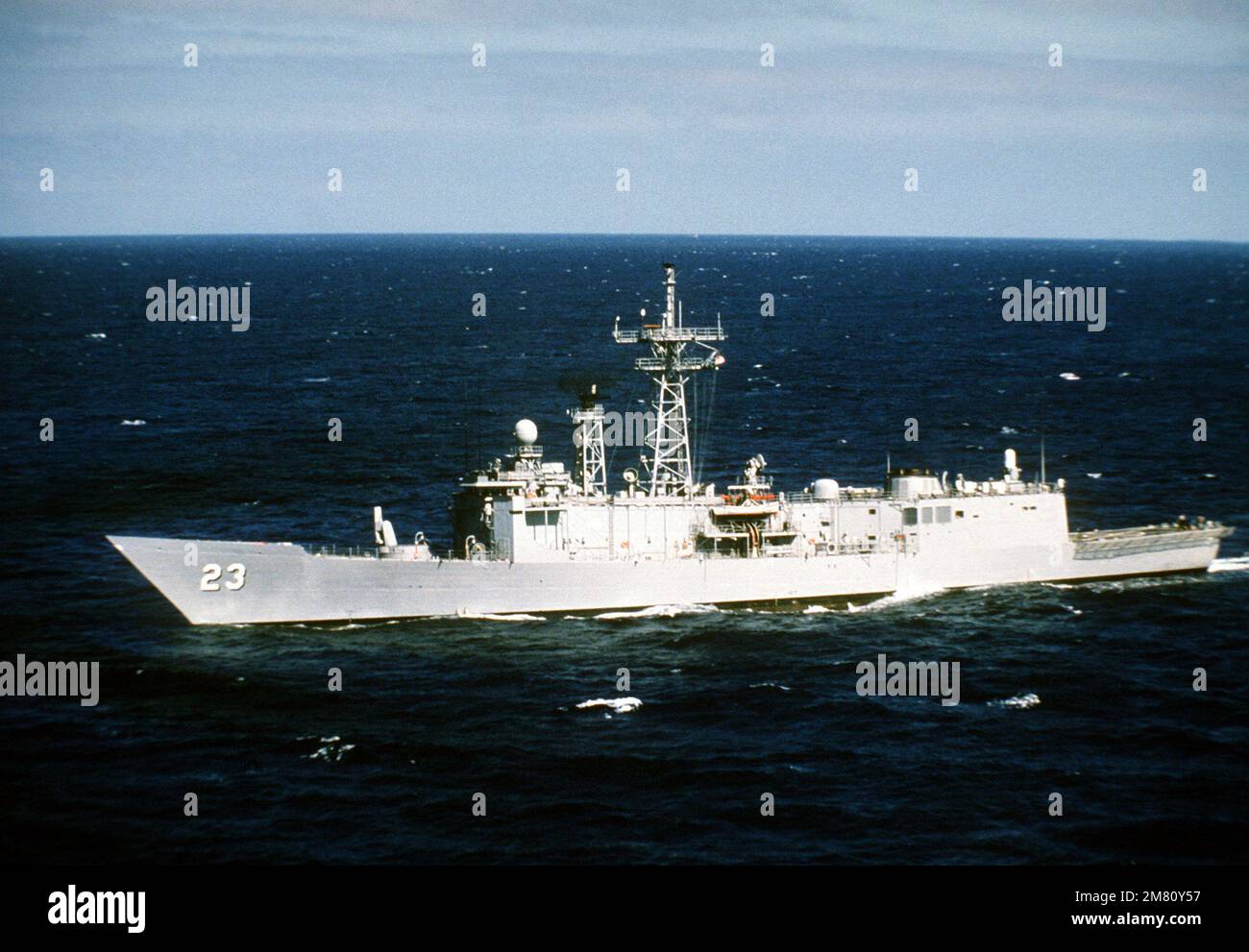 A port bow view of the guided missile frigate USS LEWIS B. PULLER (FFG ...