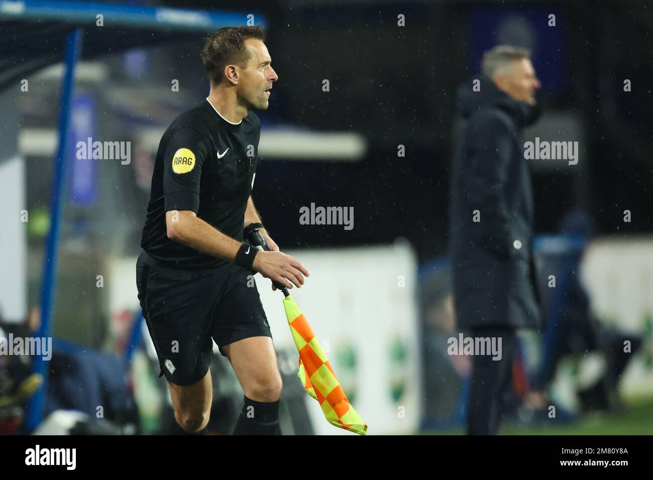 HEERENVEEN, NETHERLANDS - JANUARY 11: Assistent referee Mario Diks ...