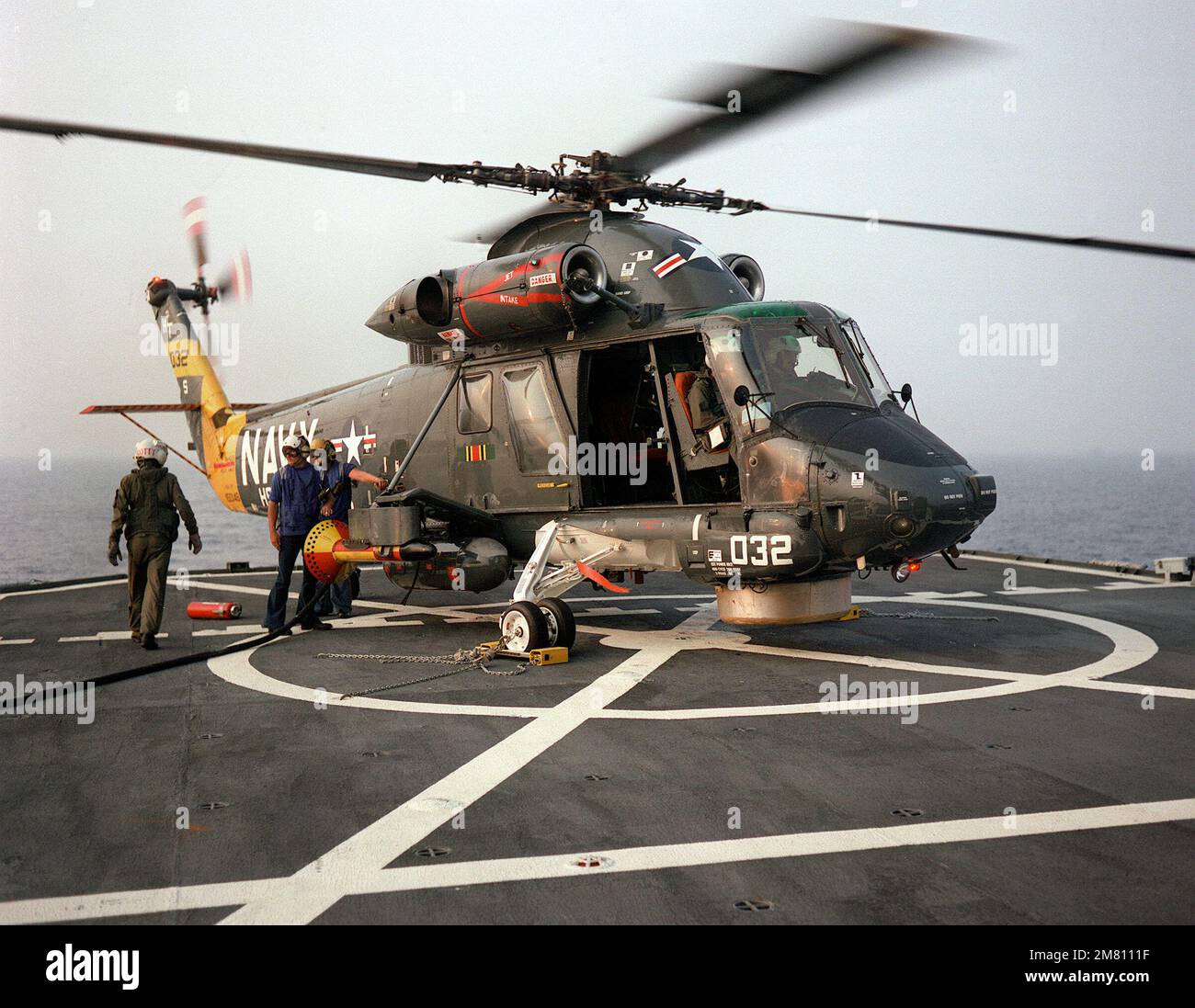 Uss briscoe hi-res stock photography and images - Alamy