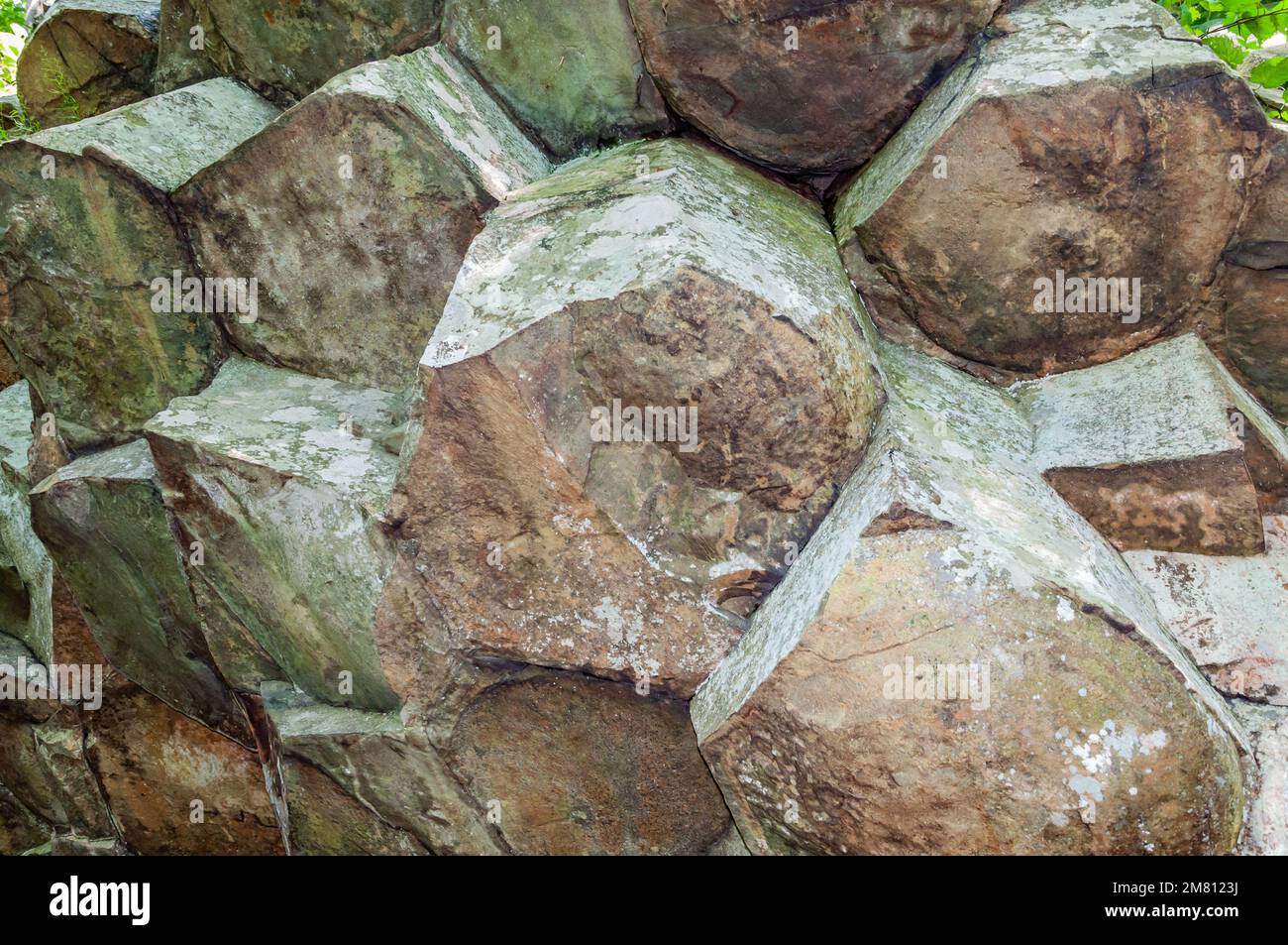 Closeup of Greenstone Columnar Flows, Shenandoah National Park ...