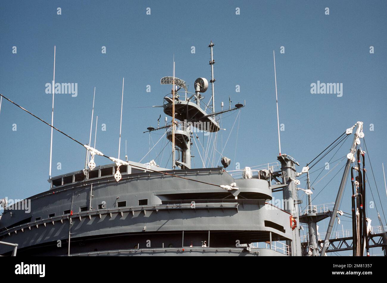 A view of the bridge and radar mast of the fleet oiler USNS NEOSHO (T ...
