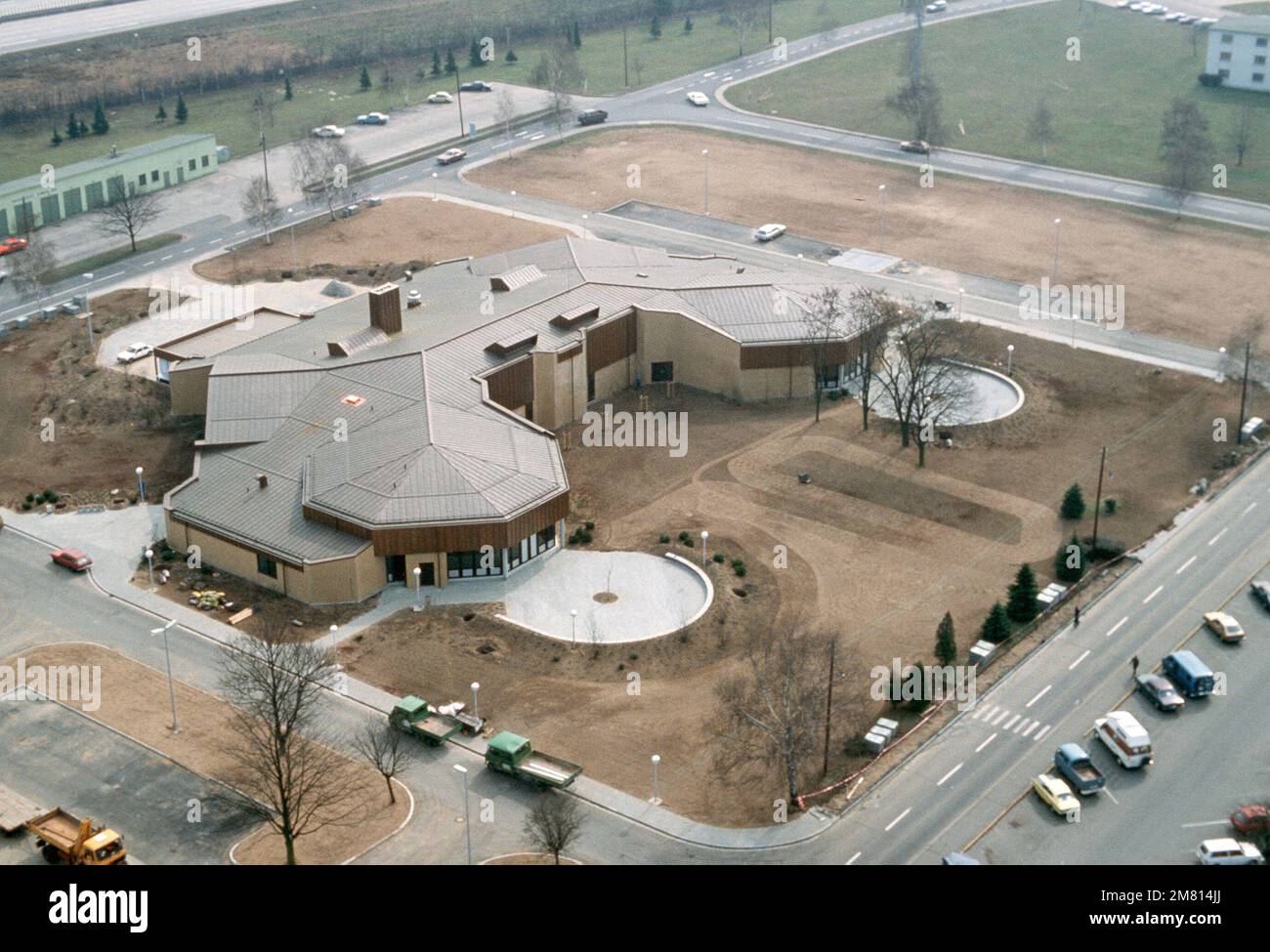 An aerial view of the Consolidated Open Mess. Base: Rhein-Main Air Base ...