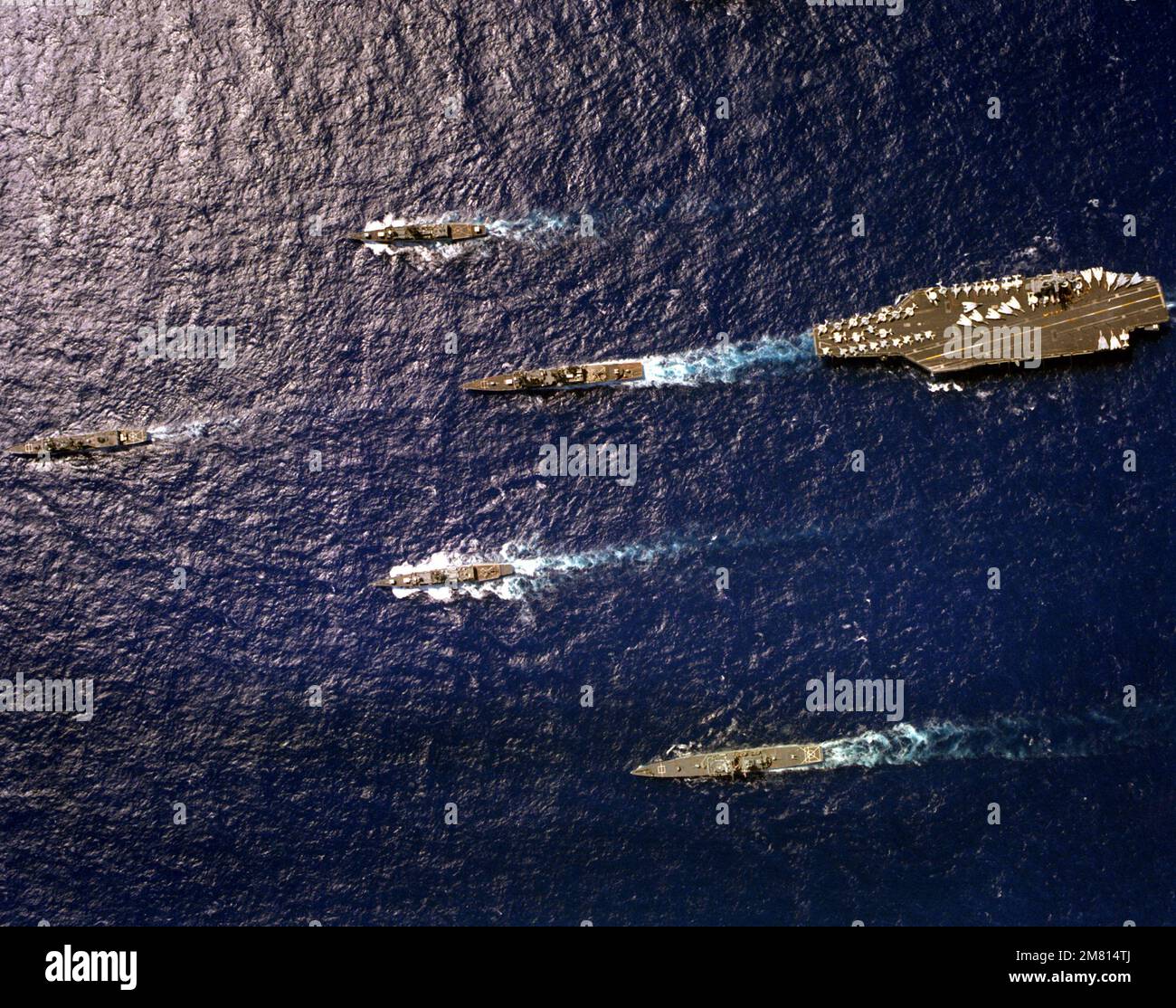 An overhead view of the nuclear-powered aircraft carrier USS CARL ...
