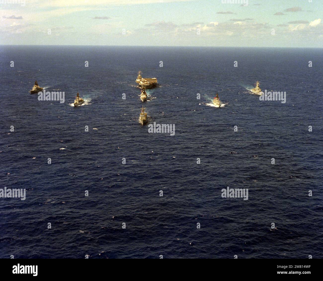 A bow view of the nuclear-powered aircraft carrier USS CARL VINSON (CVN ...