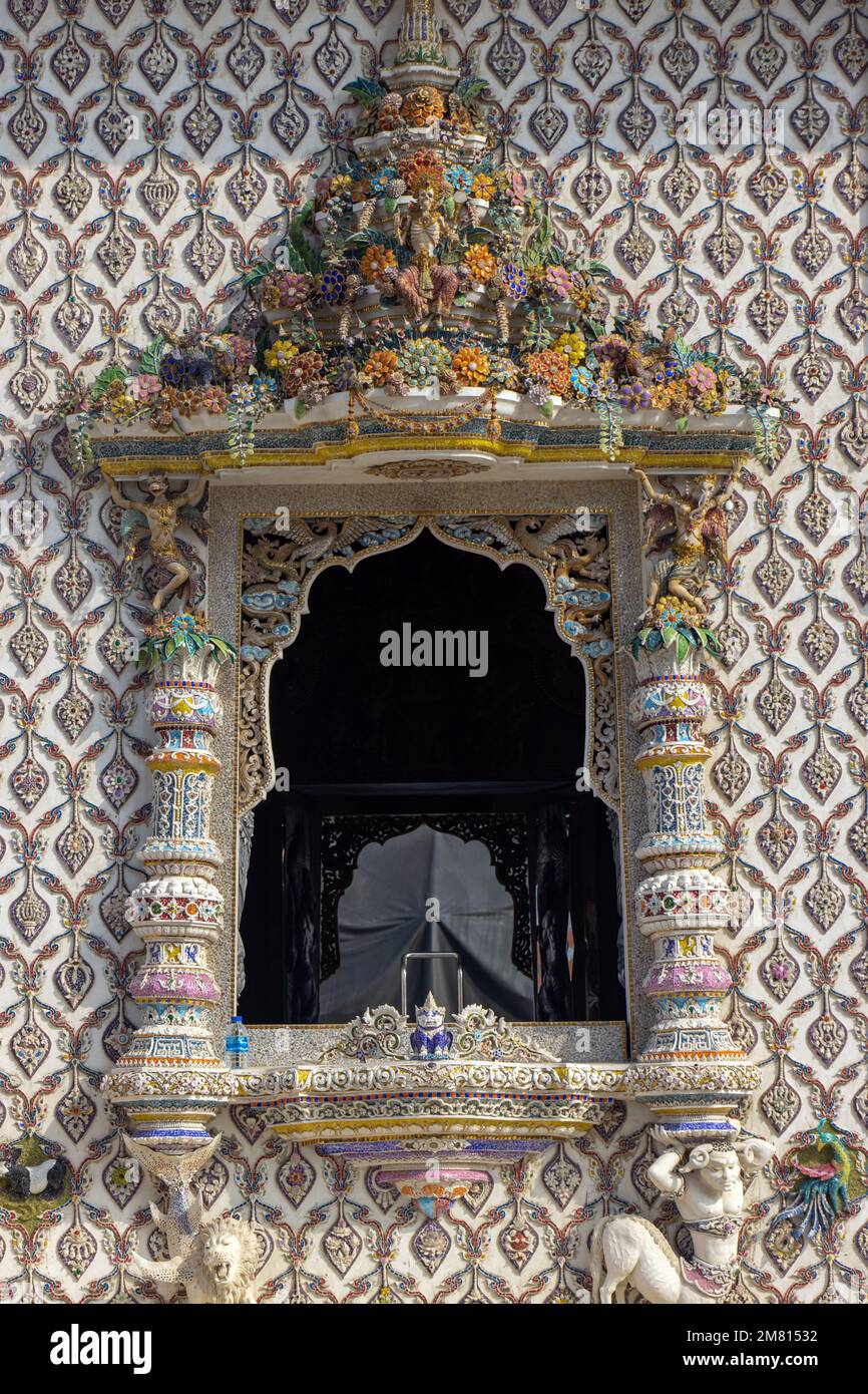 Oriental decoration facade of a Buddhist temple with the window Wat ...