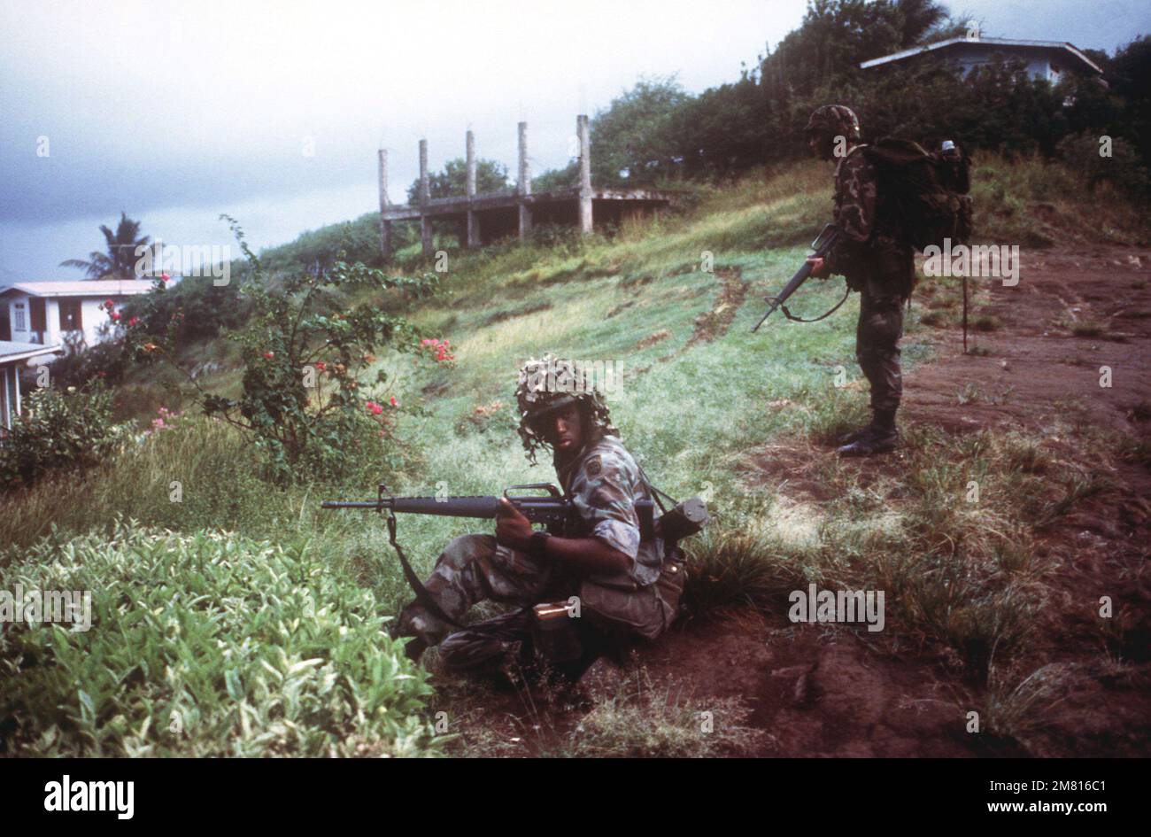 Grenada invasion airborne hi-res stock photography and images - Alamy