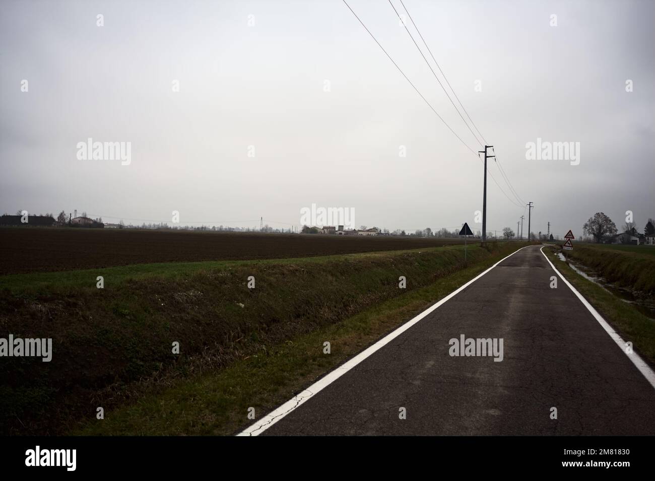 Stream pylons hi-res stock photography and images - Alamy