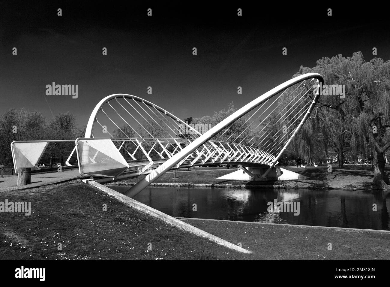 The Butterfly Bridge over the River Great Ouse, Bedford town ...