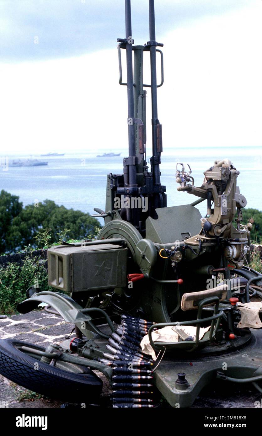 A Cuban (Soviet-made) ZU-23 23 mm automatic anti-aircraft gun in place ...
