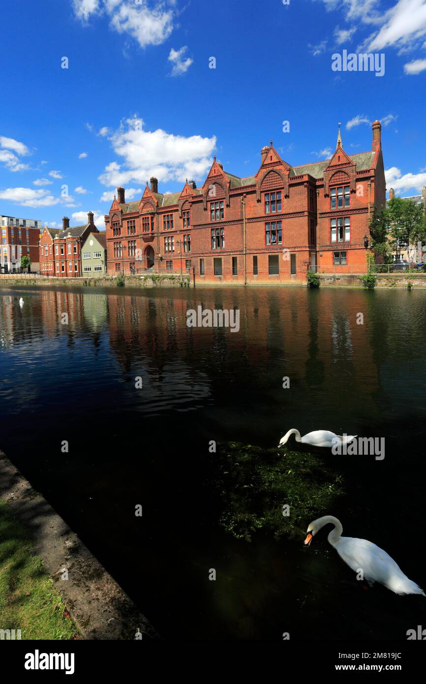 Buildings along the river Great Ouse embankment, Bedford town ...