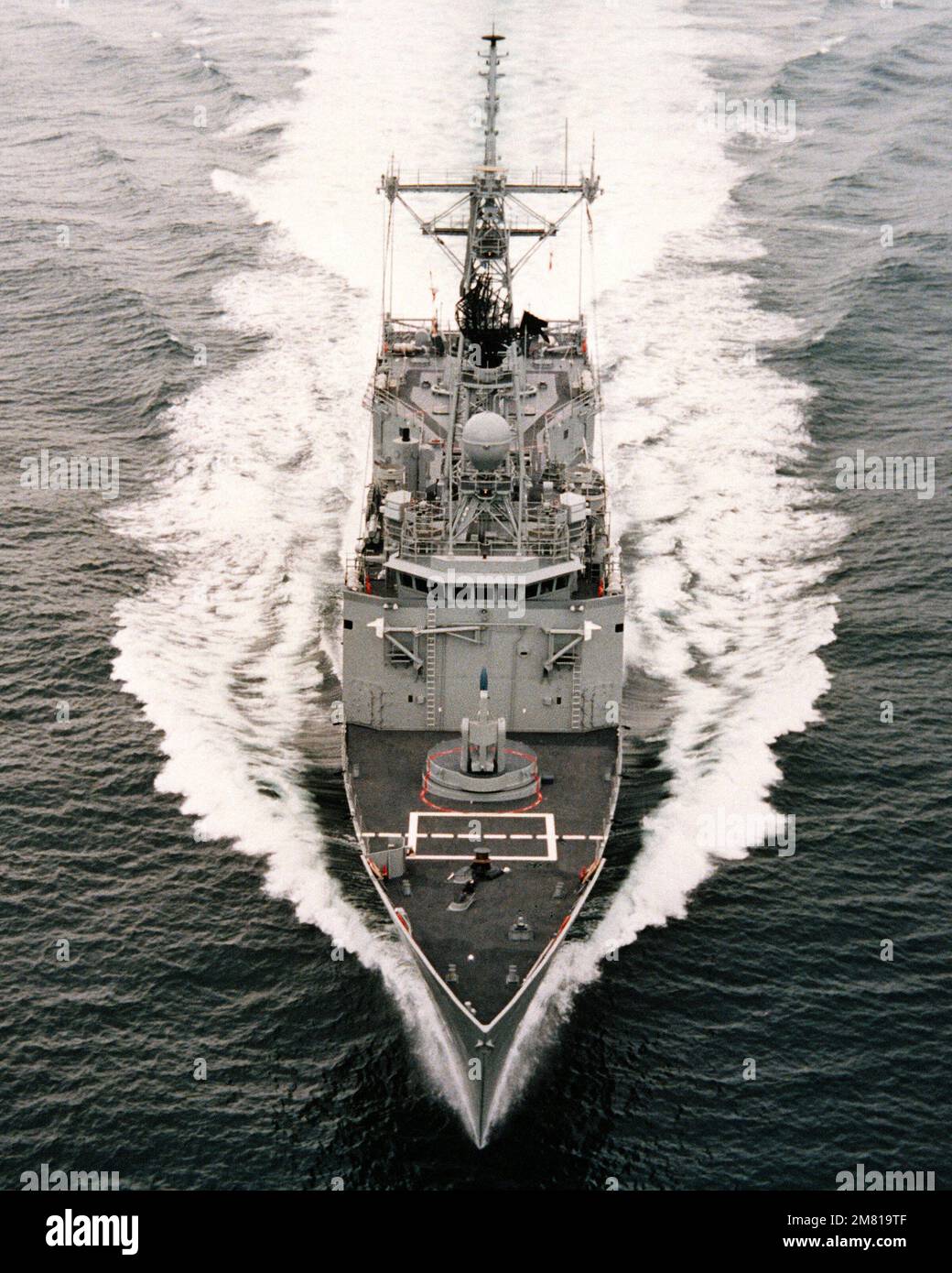 An aerial bow view of the guided missile frigate HALYBURTON (FFG 40 ...