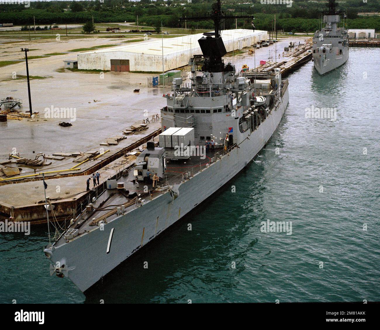 A port bow view of the guided missile frigate USS BROOKE (FFG 1), front ...