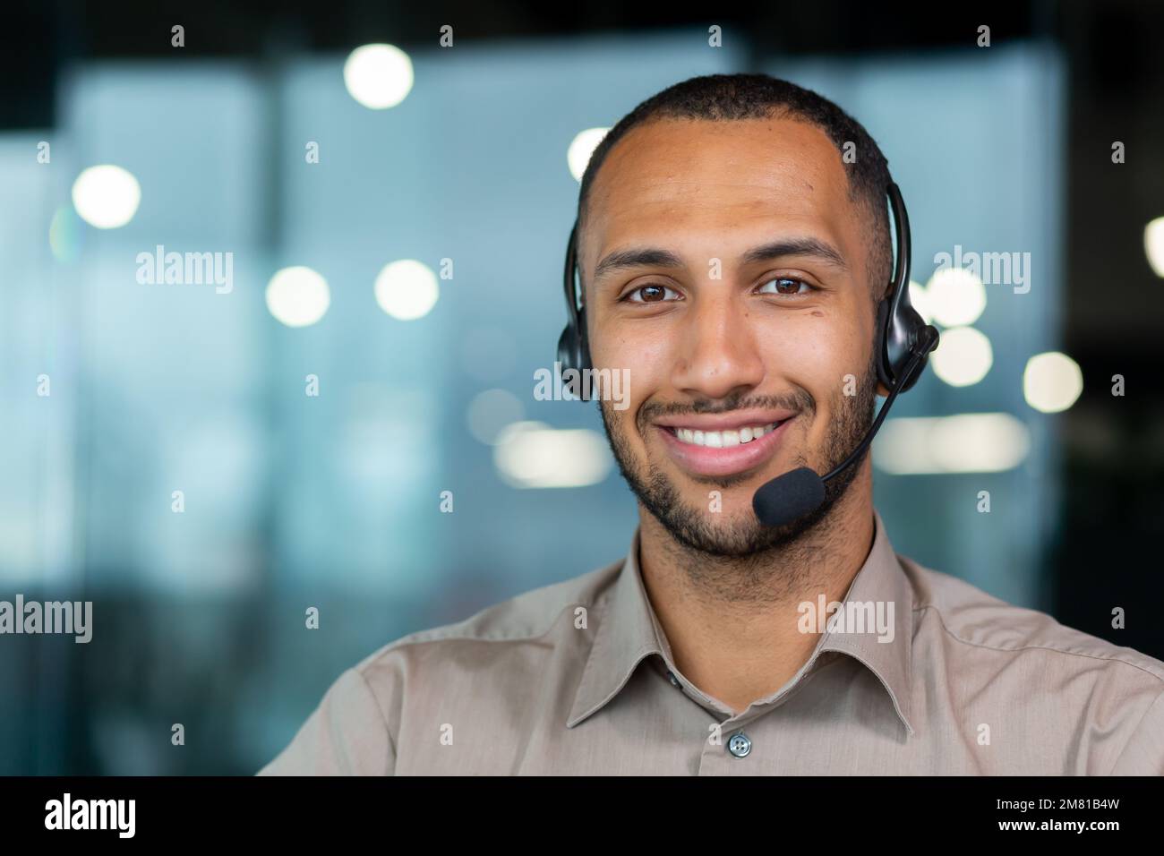 Indian man businessman video call hi-res stock photography and images ...