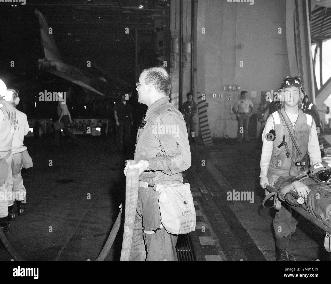 Uss enterprise cvn 65 Black and White Stock Photos & Images - Alamy