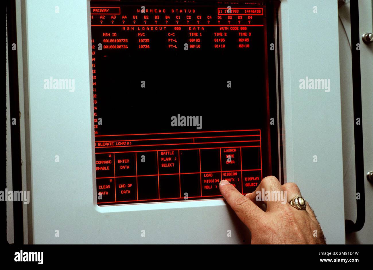 Missile simulator hi-res stock photography and images - Alamy