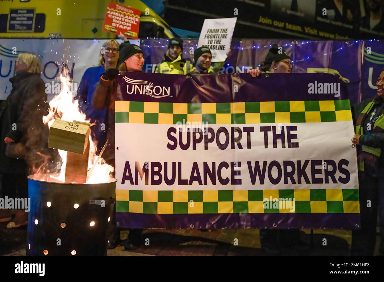 London, UK, 11/01/2023, Ambulance workers, paramedics and call handlers ...