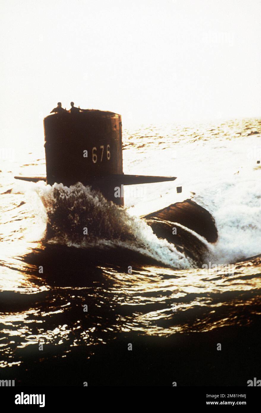 An aerial port view of the nuclear-powered attack submarine USS ...