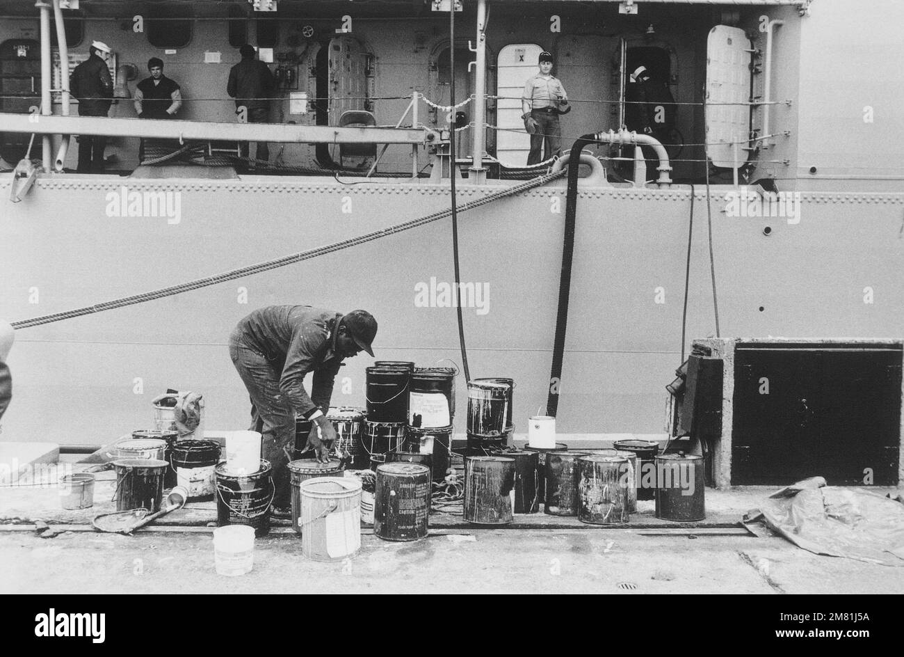 Uss patterson hi-res stock photography and images - Alamy