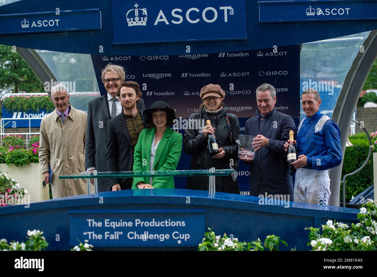 Ascot, Berkshire, UK. 2nd October, 2021. Actor Robert Bathurst who ...