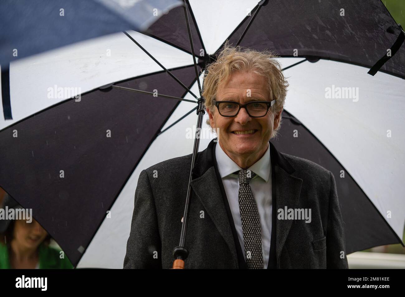 Cold Feet actor Robert Bathurst was at Ascot Races today. A short film ...