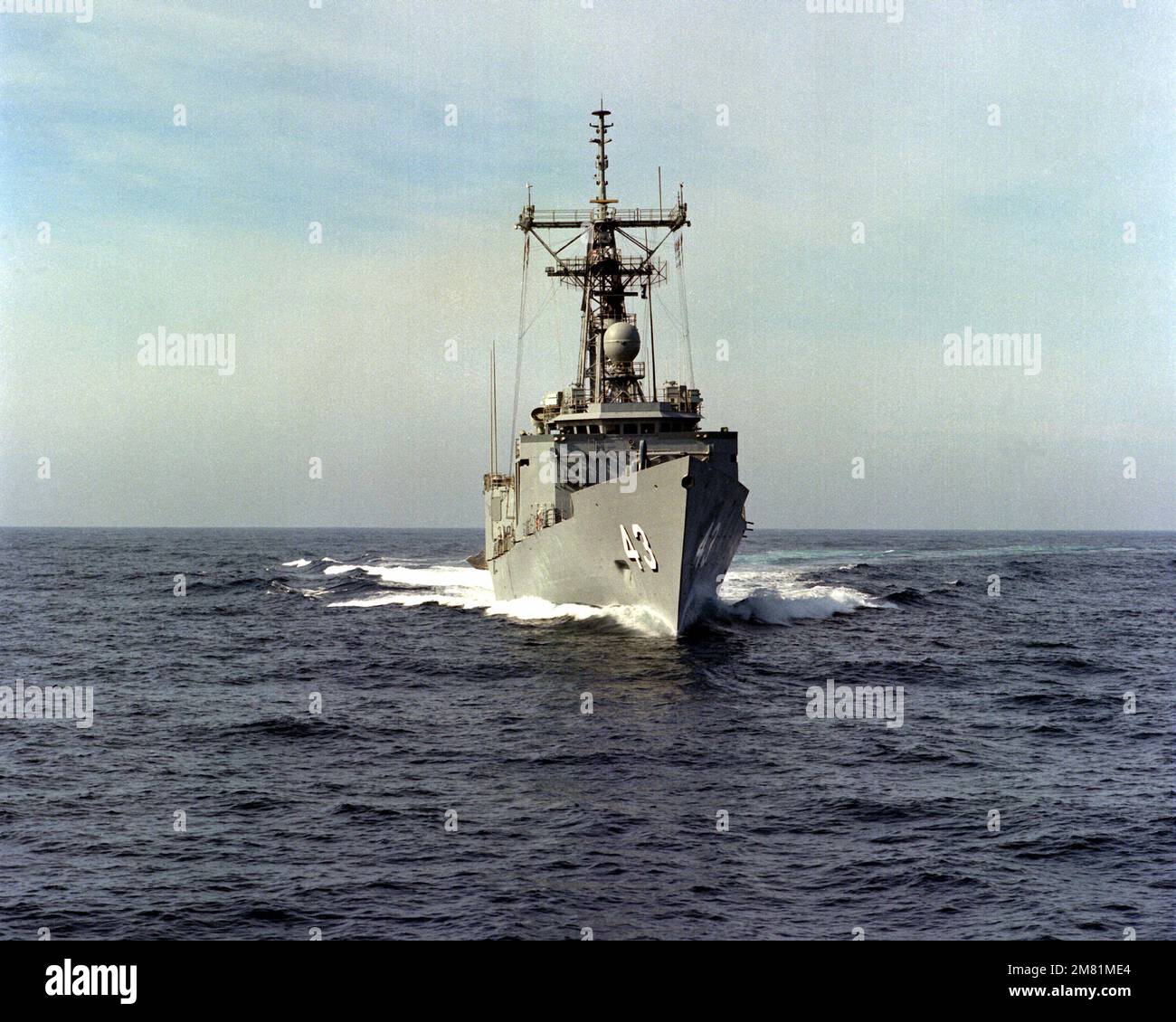 An aerial starboard bow view of the guided missile frigate THACH (FFG ...