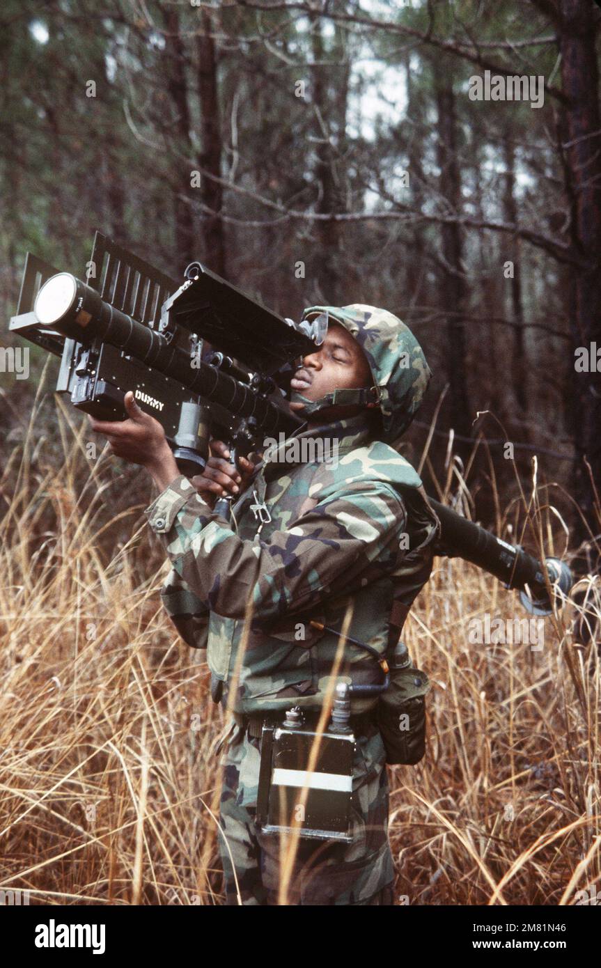 Sergeant David R. Lee demonstrates the Redeye portable anti-aircraft ...