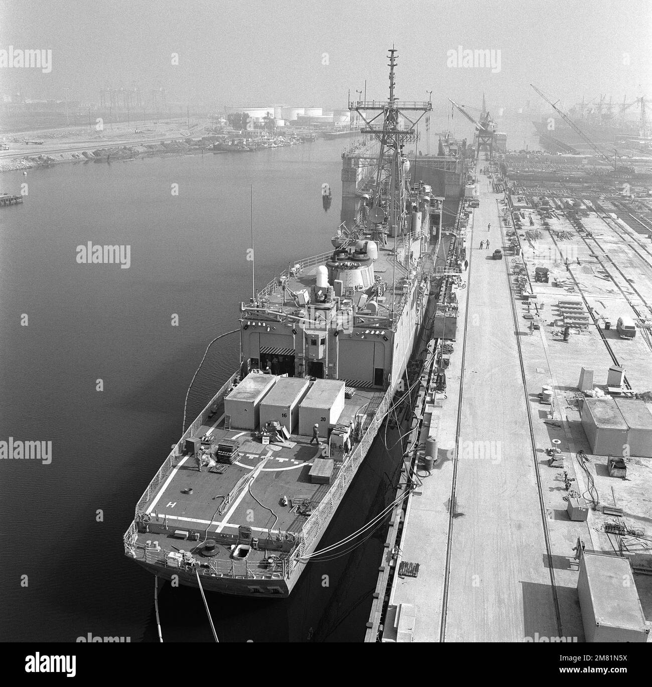 An aerial starboard quarter view of the guided missile frigate USS ...