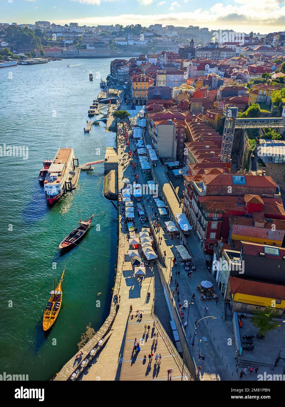 Aerial view quay walking people hi-res stock photography and images - Alamy