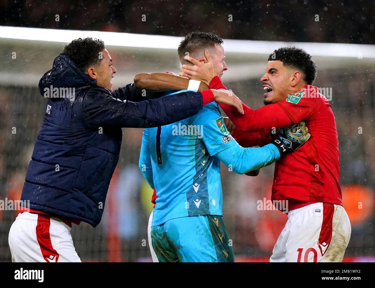 Nottingham Forest goalkeeper Dean Henderson celebrates with Morgan ...