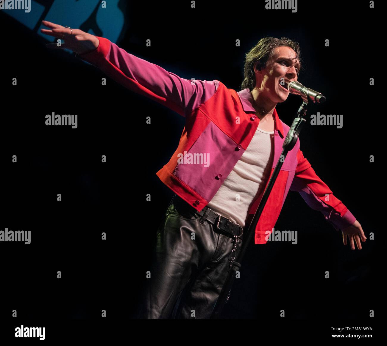 Weathers singer Cameron Boyer live in concert at Birmingham O2 ...