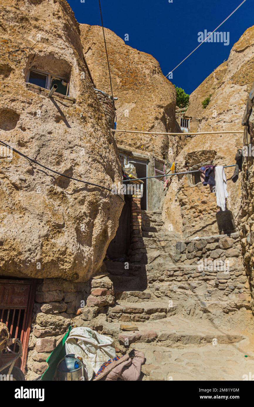 Iran cave dwellings hi-res stock photography and images - Alamy
