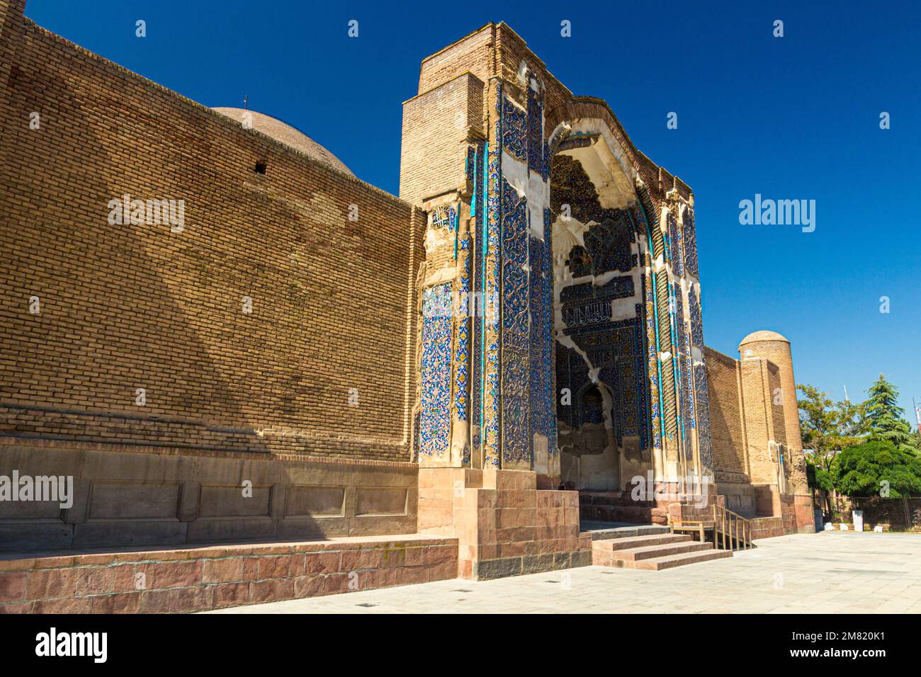 Portal of the Blue mosque in Tabriz, Iran Stock Photo - Alamy