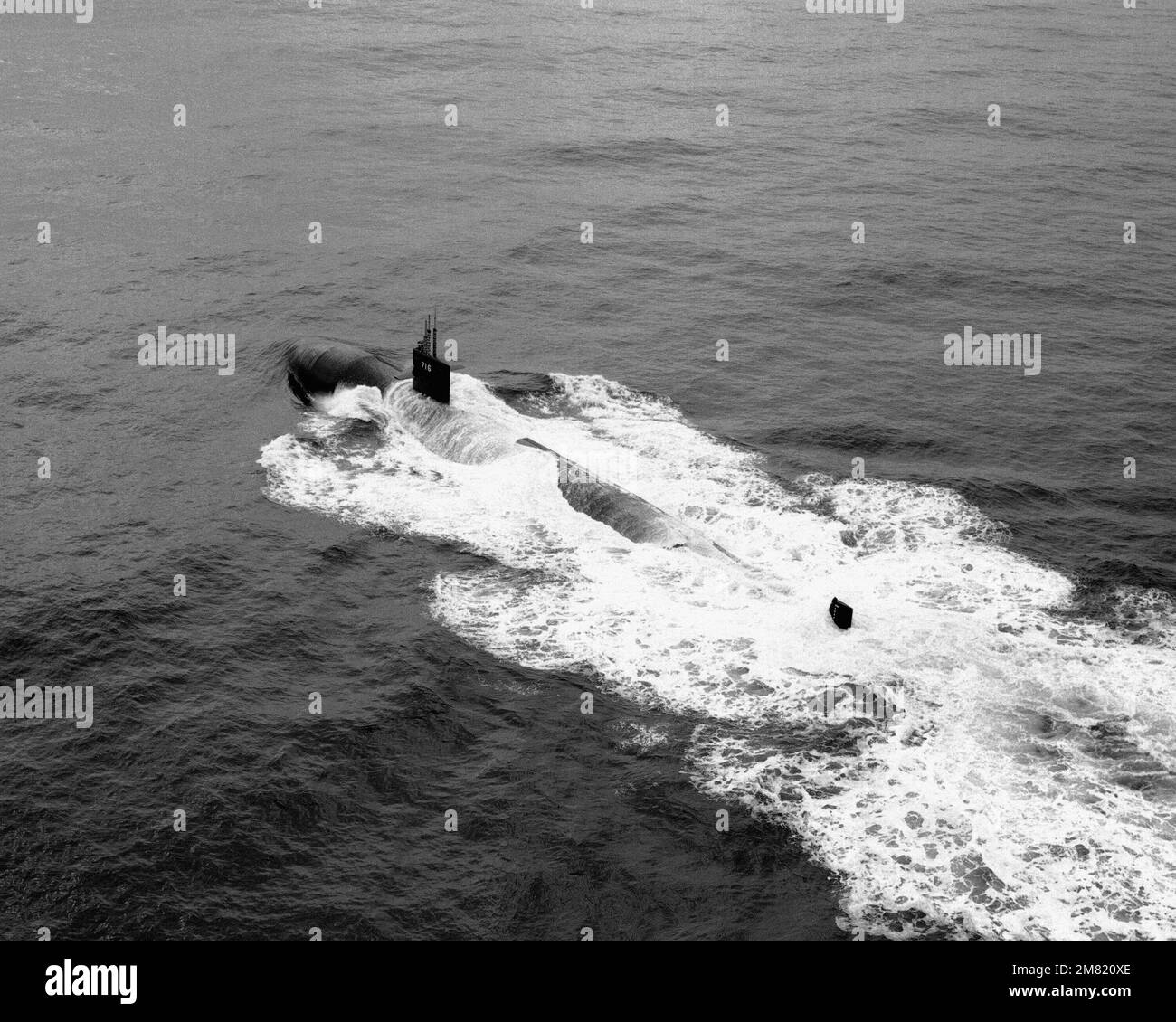 Aerial port quarter view of the Los Angeles class nuclear-powered ...