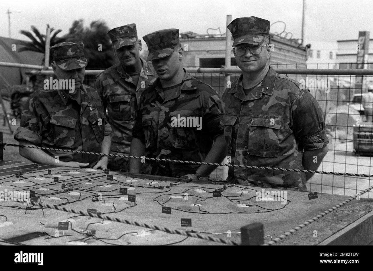 Lieutenant General D'Wayne Gray, chief of staff, Headquarters Marine ...