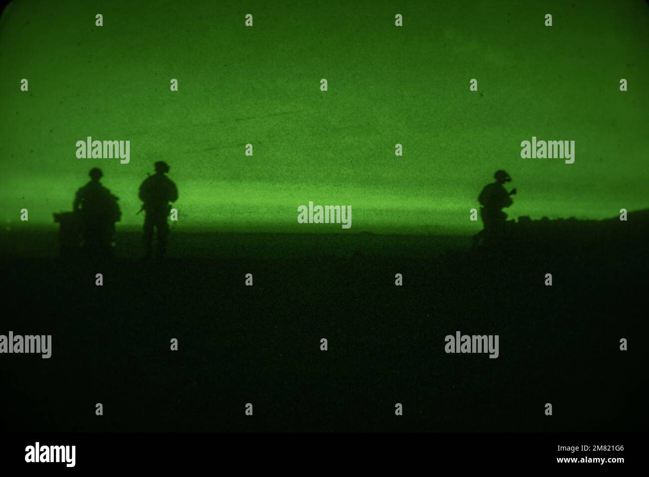 U.S. Army Soldiers, assigned to Alpha Company, 1st Battalion, 125th ...