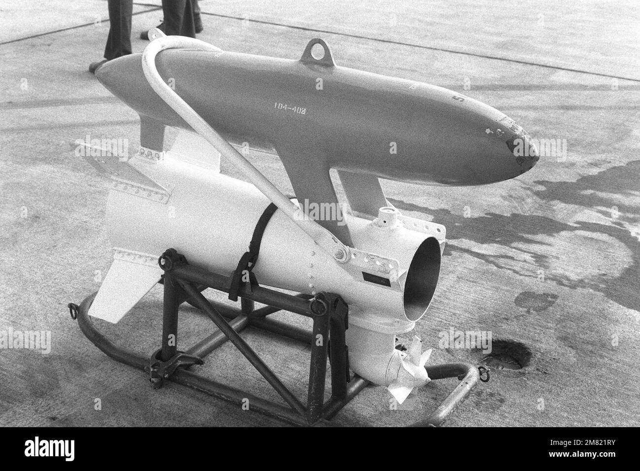 Acoustic countermeasures Black and White Stock Photos & Images - Alamy