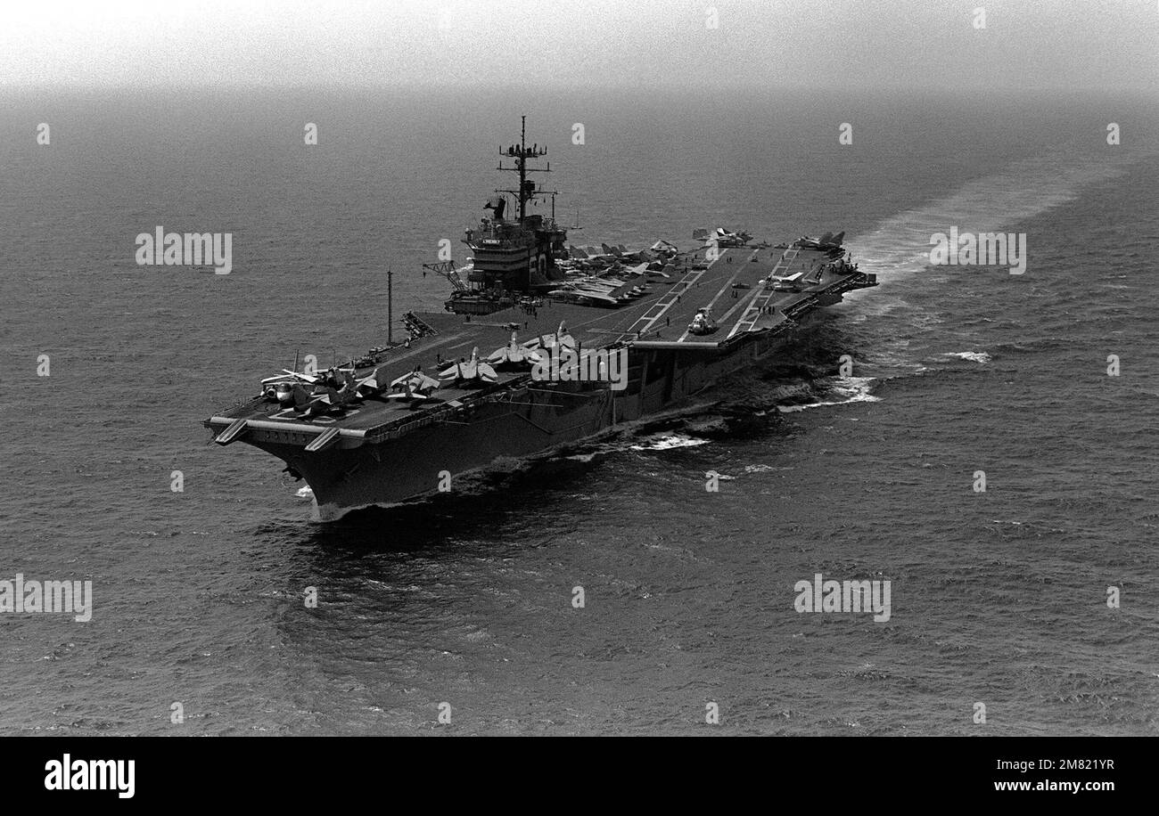 A port bow view of the aircraft carrier USS SARATOGA (CV 60) underway ...