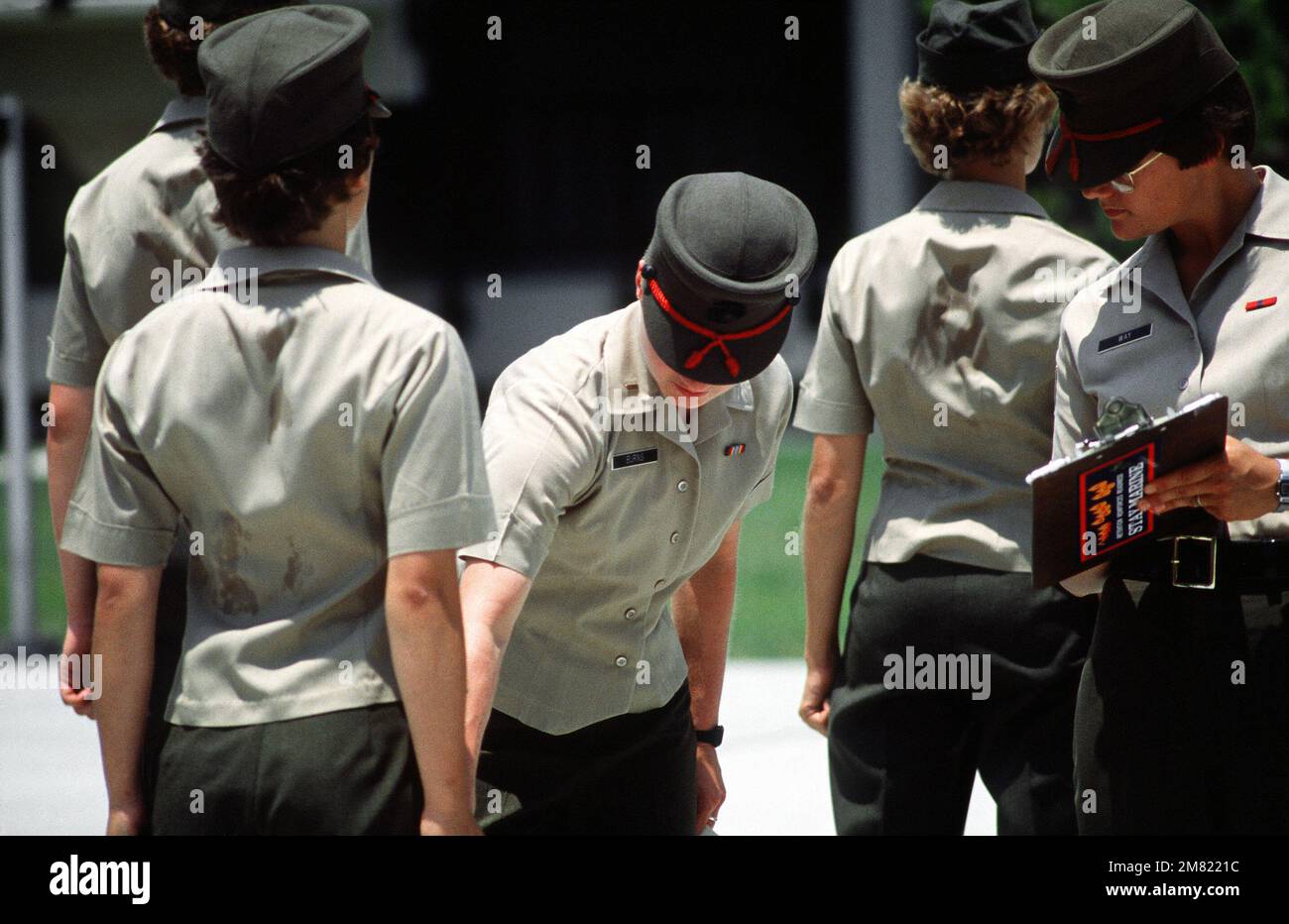 Recruits from the Woman Recruit Training Command undergo a personal ...