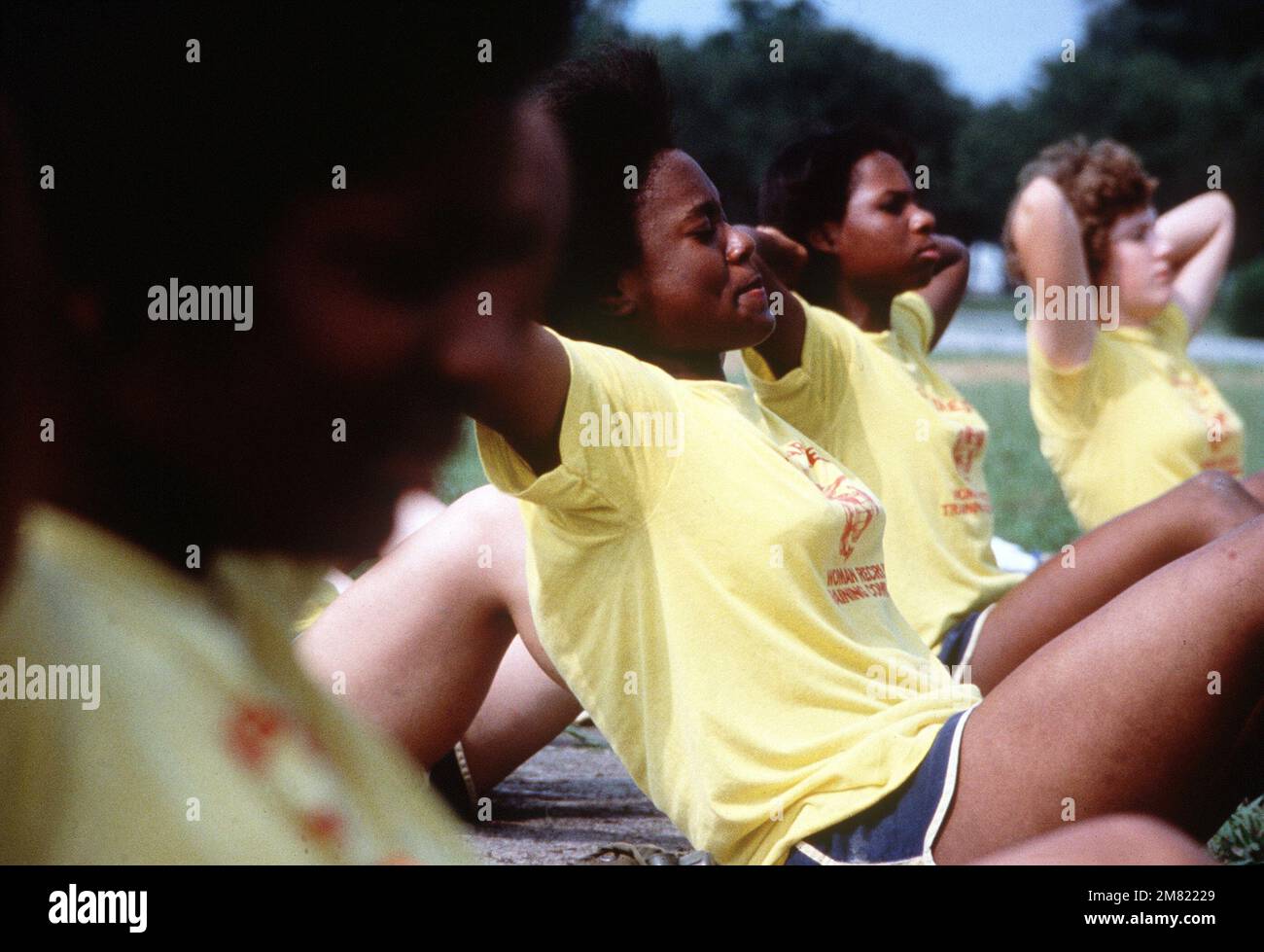 Recruits from the Woman Recruit Training Command participate in ...
