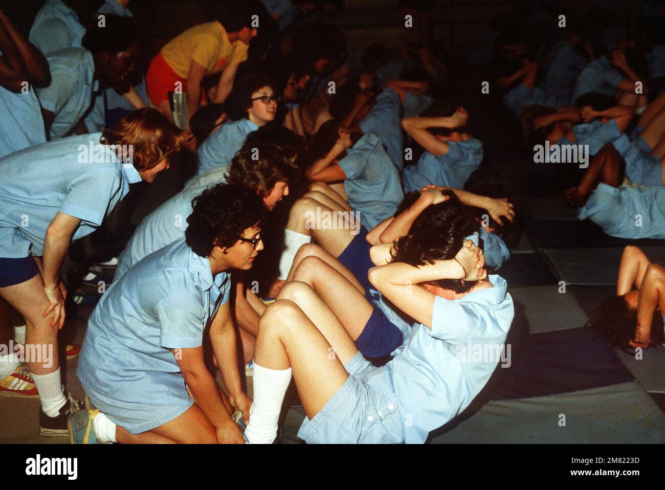 Recruits from the Women Recruit Training Command participate in ...