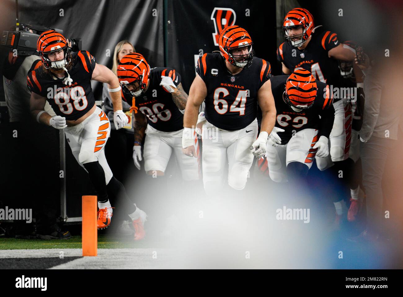 Cincinnati Bengals offensive players enter the field prior to an NFL ...