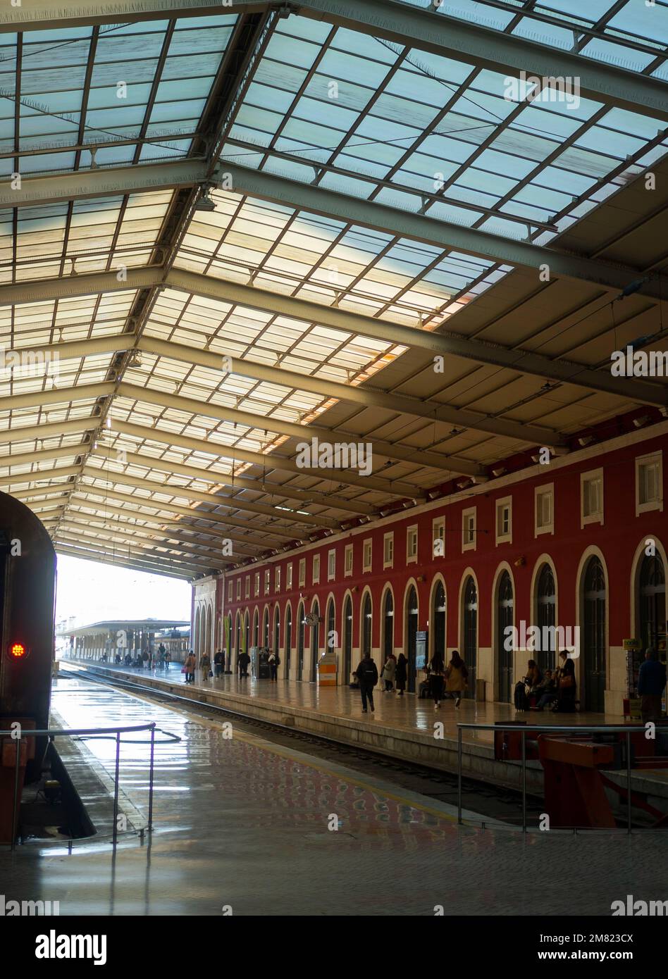 Wait train hi-res stock photography and images - Alamy