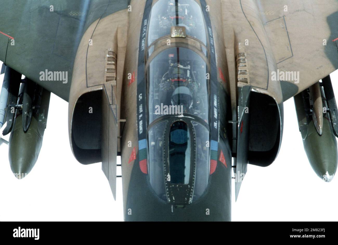 F 4 phantom cockpit hi-res stock photography and images - Alamy