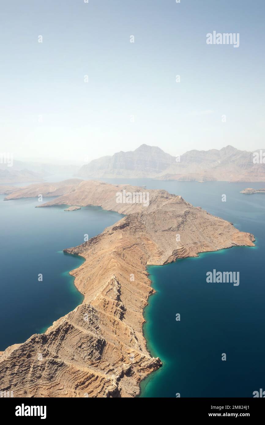 Musandam peninsula fjord hi-res stock photography and images - Alamy