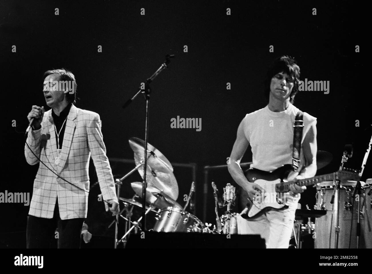 Kenny Jones and Jeff Beck in Concert during the ARMS tour in Los ...