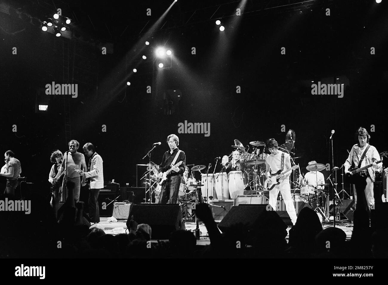 Jimmy Page, Eric Clapton, Stevie Linwood, Andy Fair-weather Low, Bill ...