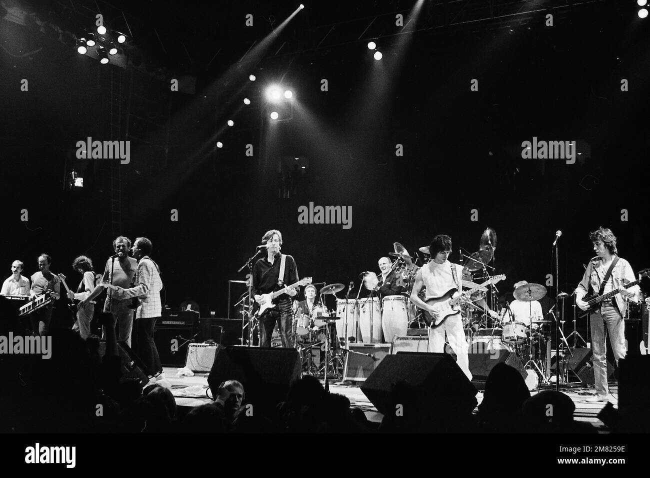 Jimmy Page, Eric Clapton, Stevie Linwood, Andy Fair-weather Low, Bill ...